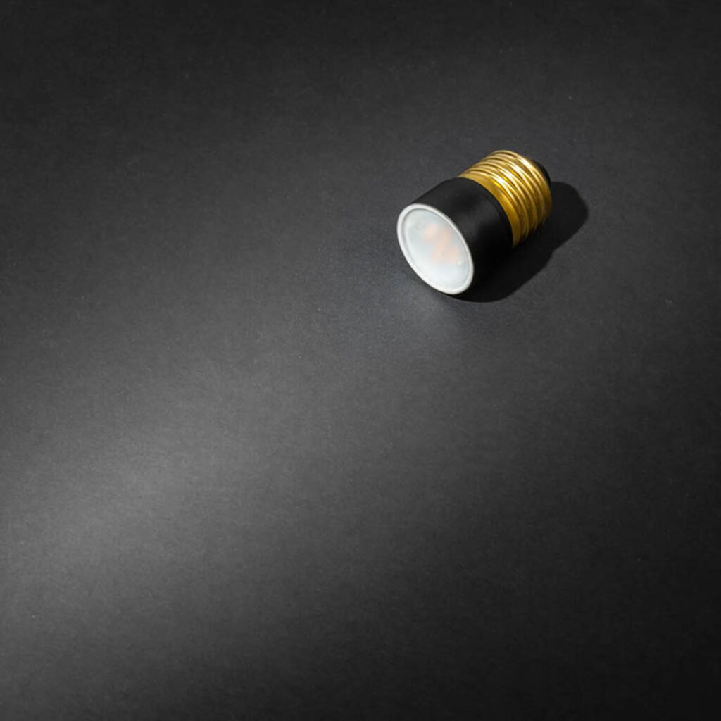 LED PUCC E27 - 3 stappen dimbaar - Lampencompleet